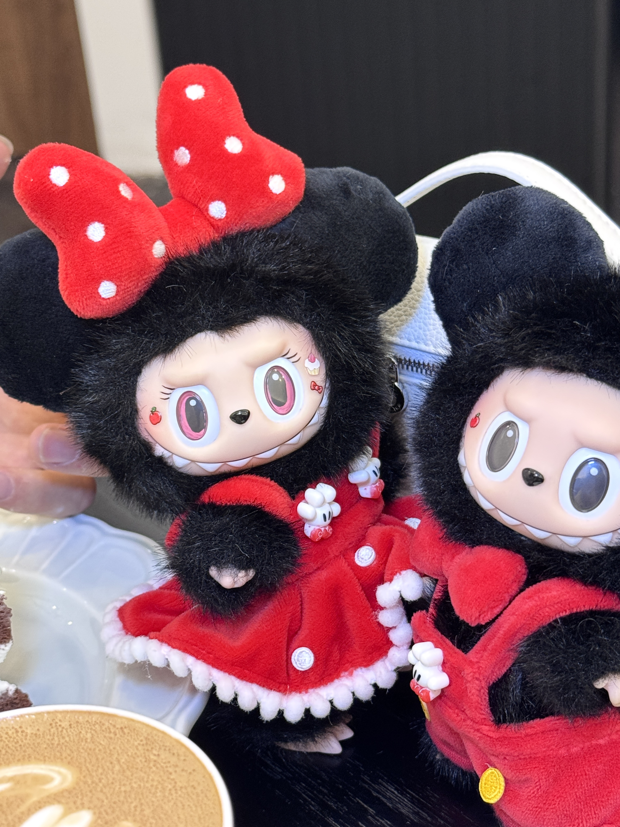 Custom LABUBU Dolls - hellolabubu.com